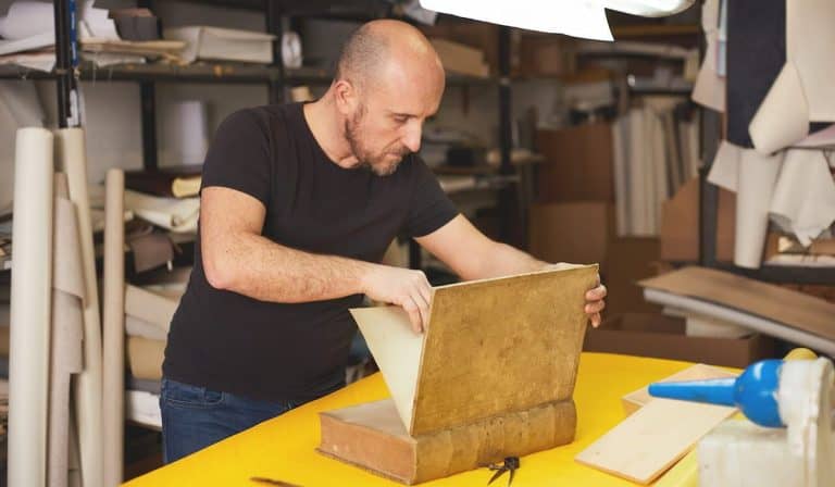 Complete Beginners Guide To A Book Restoration Hobby - Hobby Knowhow