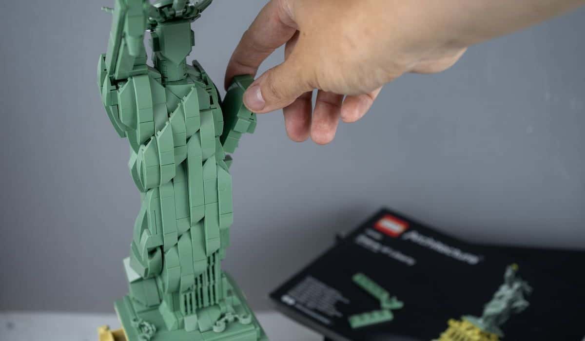 Complete Guide To Lego | Lego Hobby Guide - Hobby Knowhow
