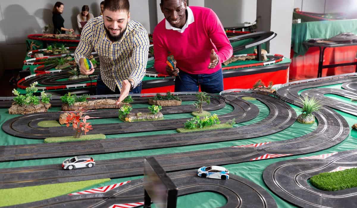 Slot Cars | Complete Hobby Guide - Hobby Knowhow