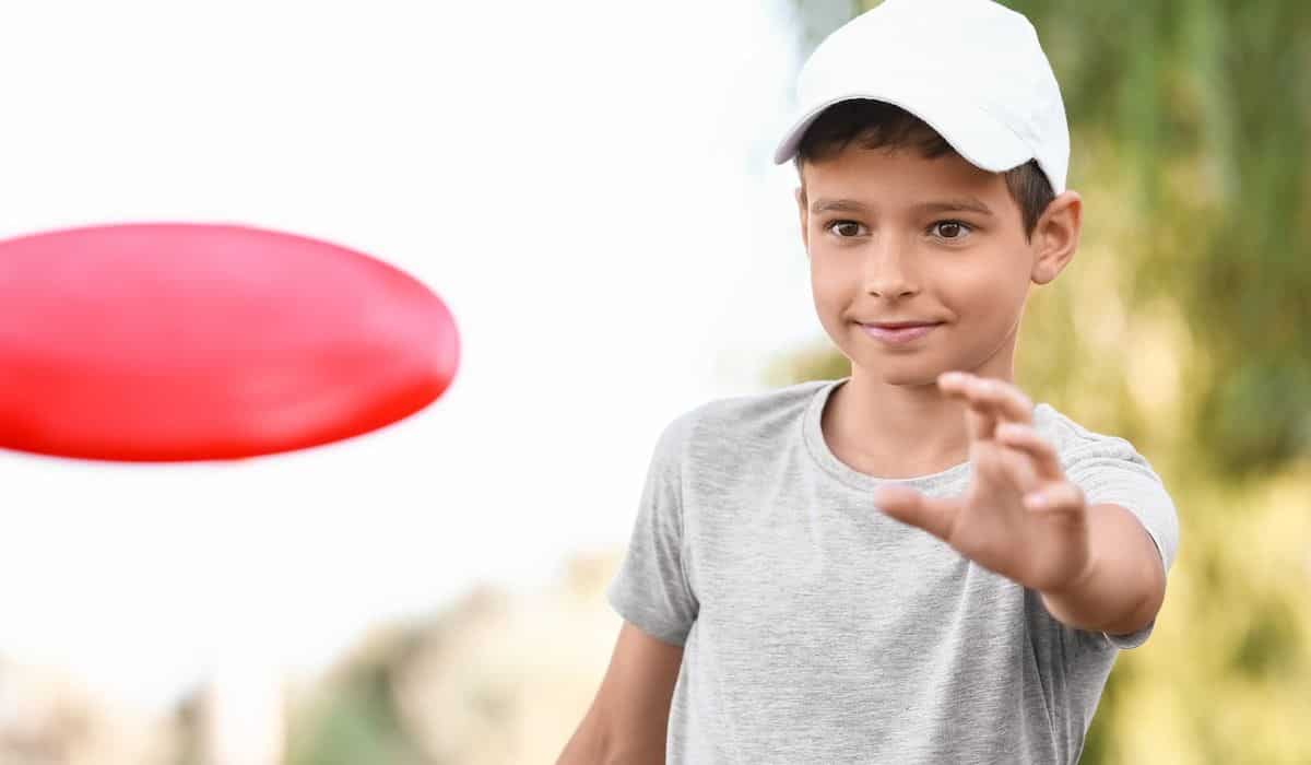 Complete Guide To Frisbee Golf | Disc Golf Hobby - Hobby Knowhow