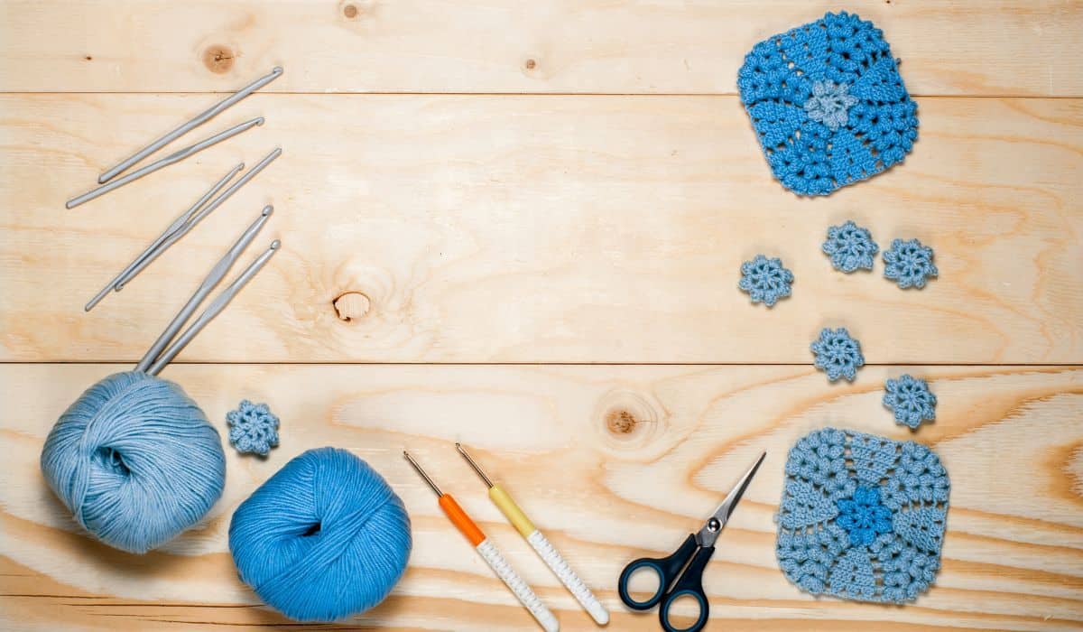 Crocheting Hobby: The Beginners Guide - Hobby Knowhow