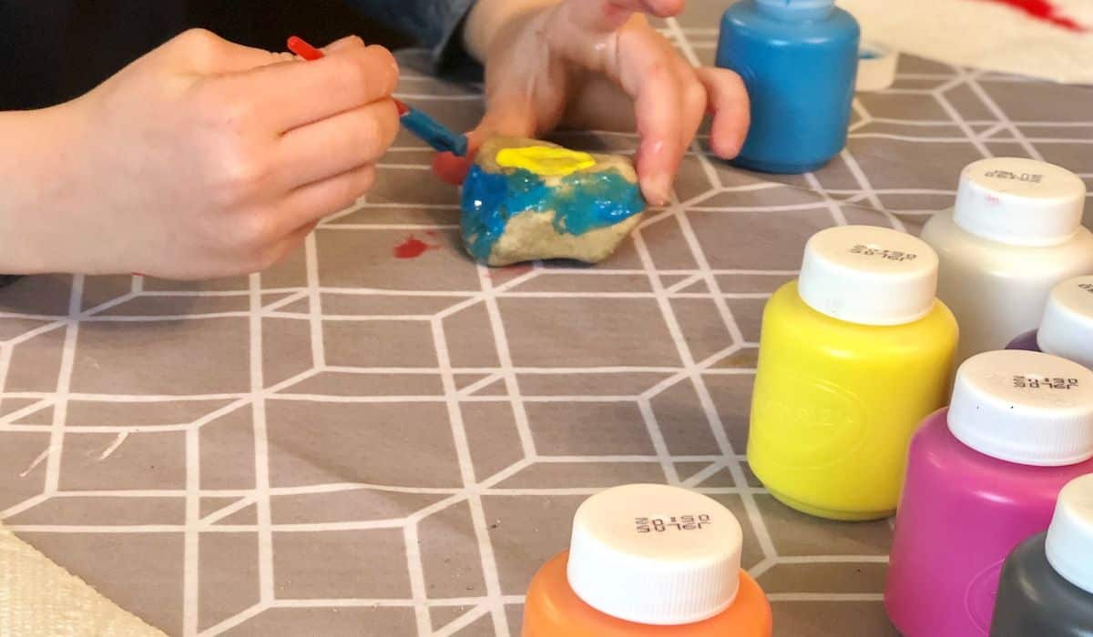 9 Games You Can Play With Rocks - Hobby Knowhow