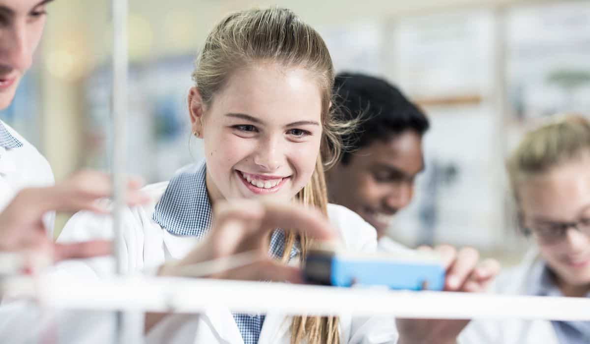 9 Hobbies Related To Science - Hobby Knowhow